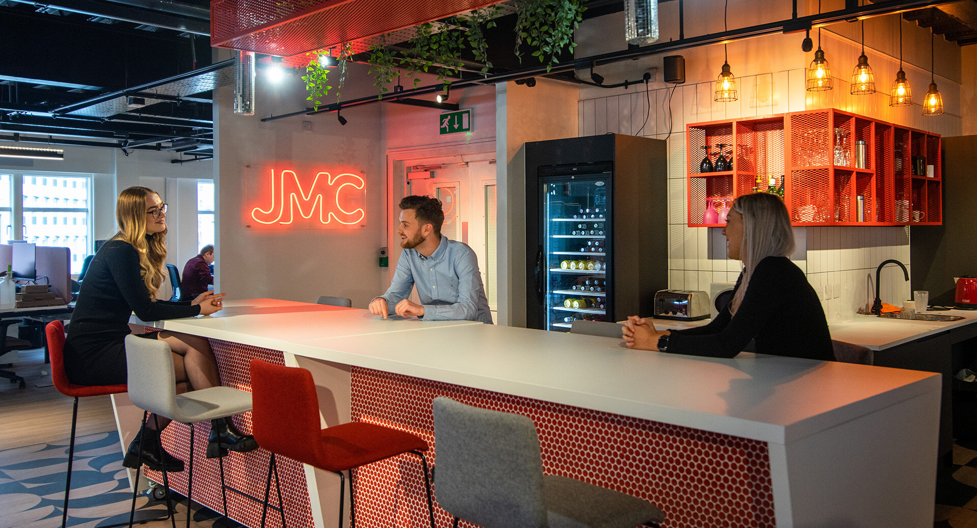 How social spaces can increase productivity in the workplace